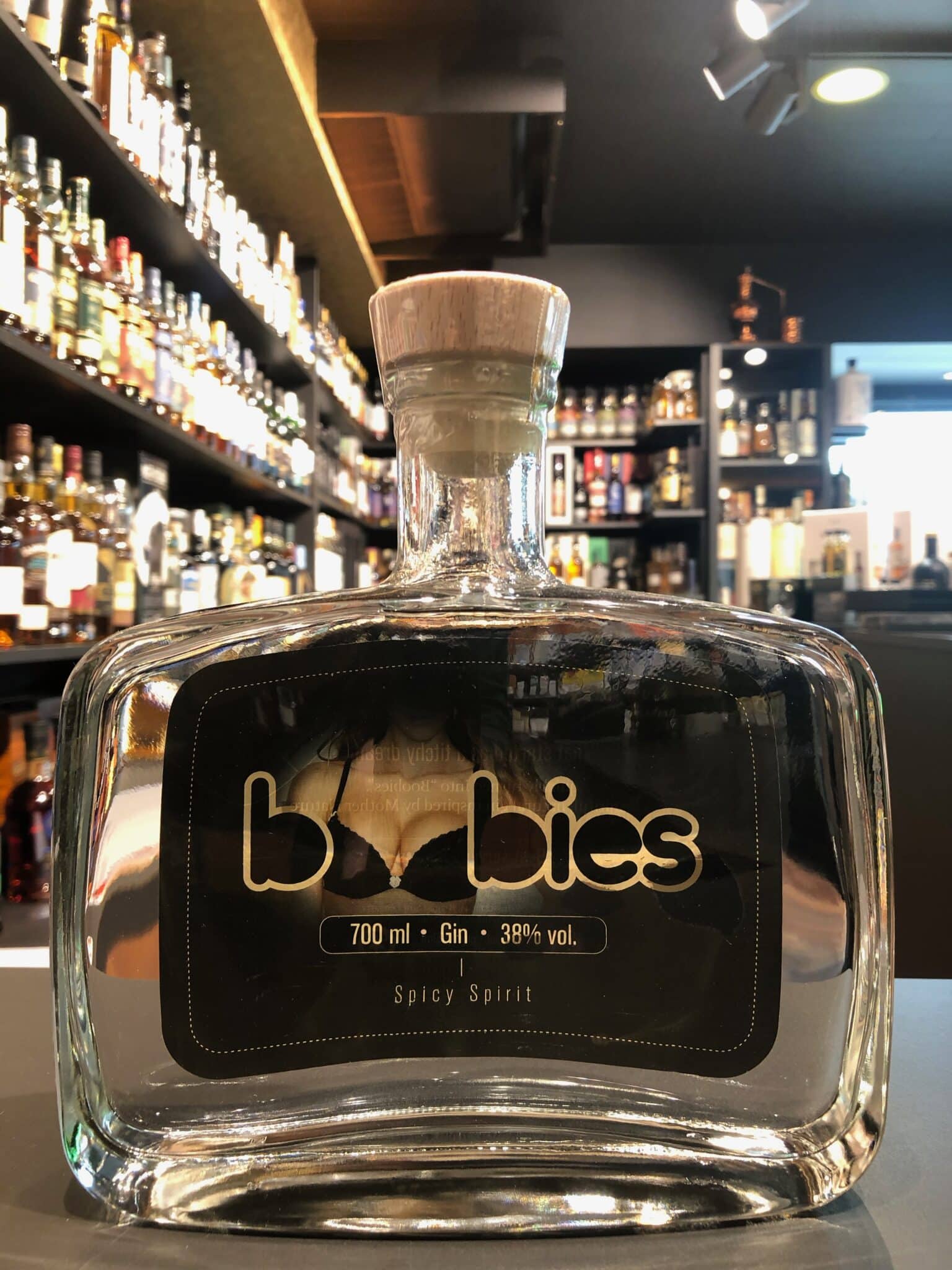 Ocus Organic Gin by Lost Frequencies - Huis Aerts